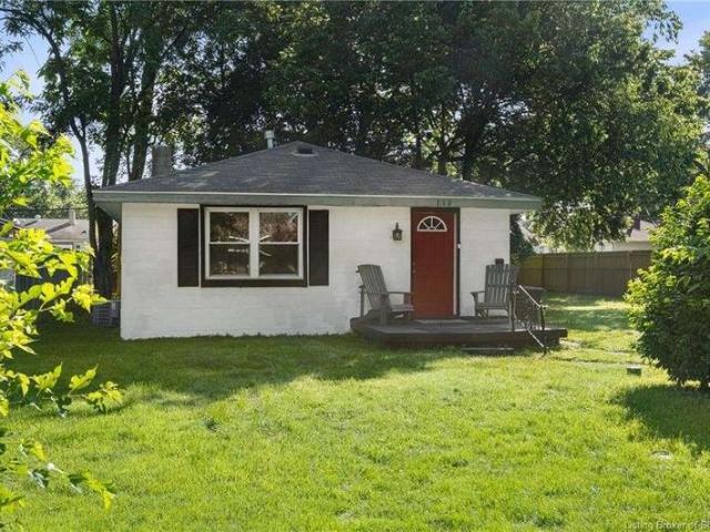712 Amanda B Cole Avenue, Jeffersonville, IN 47130 644140536