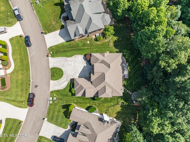 712 Bent Ridge Lane