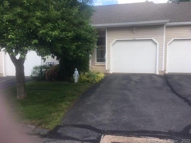 712 Berry Patch Way 712, Southington, CT