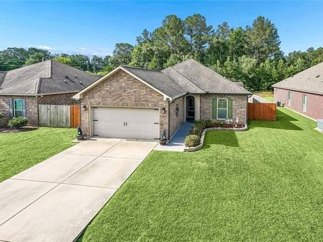 712 Branch Crossing Dr, Covington, LA 70435