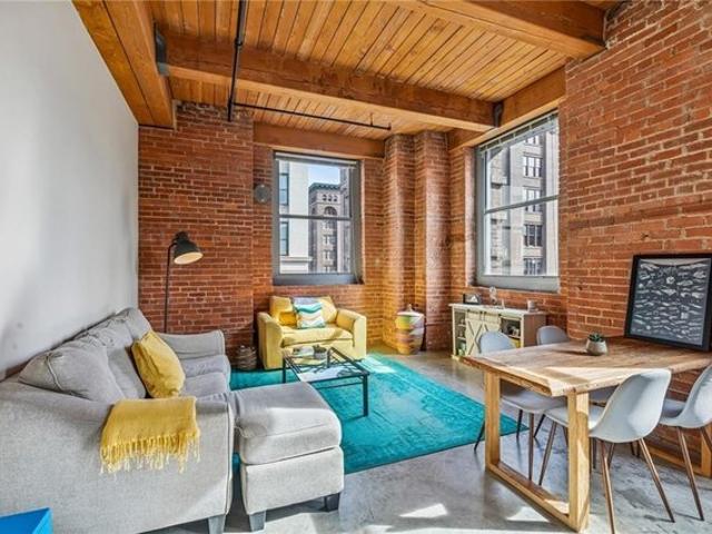 712 Broadway Blvd Unit 406, Kansas City, MO 64105