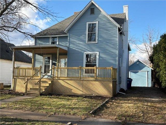 712 E Washington St, Hoopeston, IL 60942