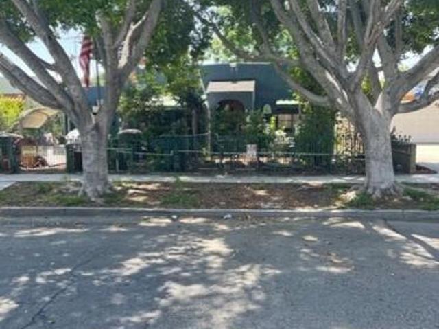 712 E H St, Ontario, CA 91764