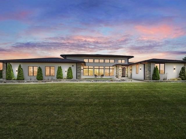 712 Fountain Ridge Ct, Richmond, IN 47374