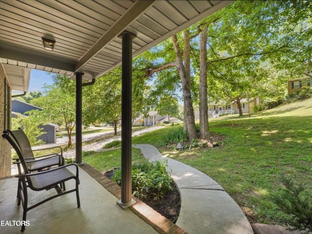 712 Kimbee Rd
