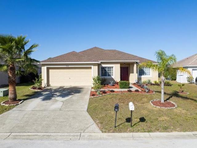 712 Hillcrest Dr, Davenport, FL 33897