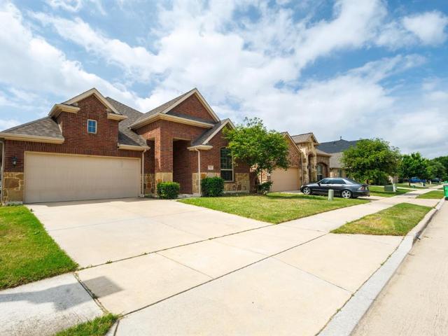 712 Lake Sierra Way, Little Elm, TX 75068 | MLS #21241 | Compass