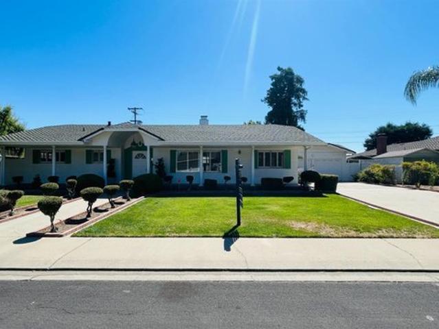 712 Leytonstone Ave, Modesto, CA 95355