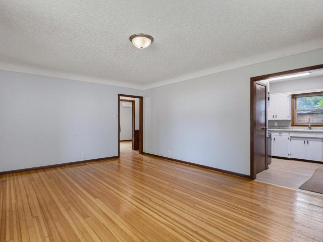 712 Lynn Road SW