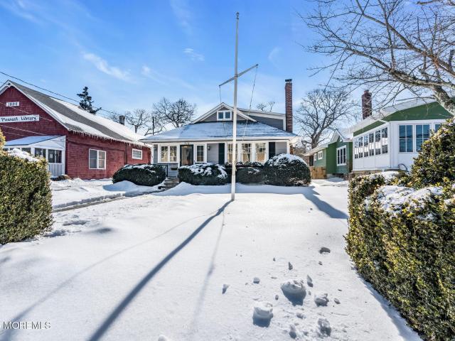 712 Mclean Avenue