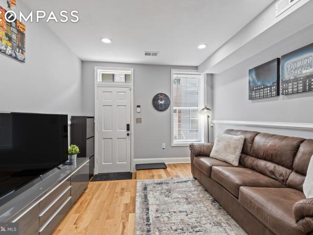712 N Duncan St, Baltimore, MD