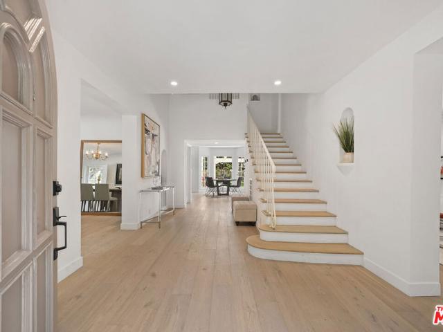 712 n rodeo drive