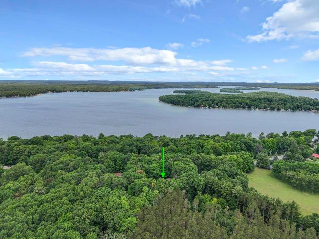 712 N South Long Lake Road