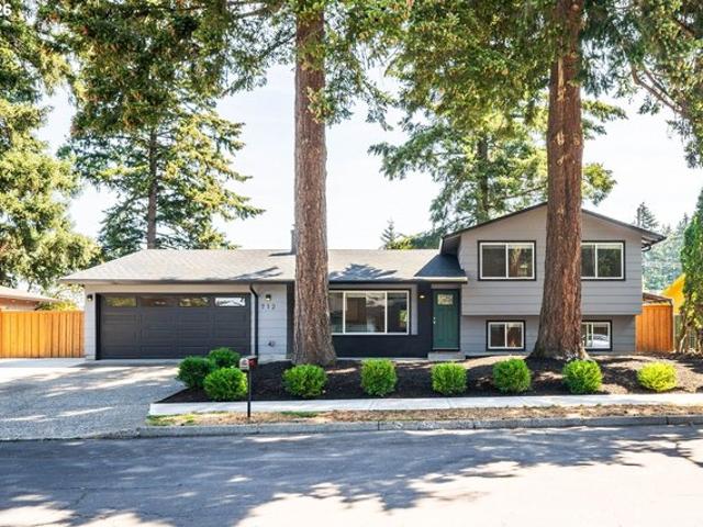 712 NE 195th Ave, Portland, OR 97230