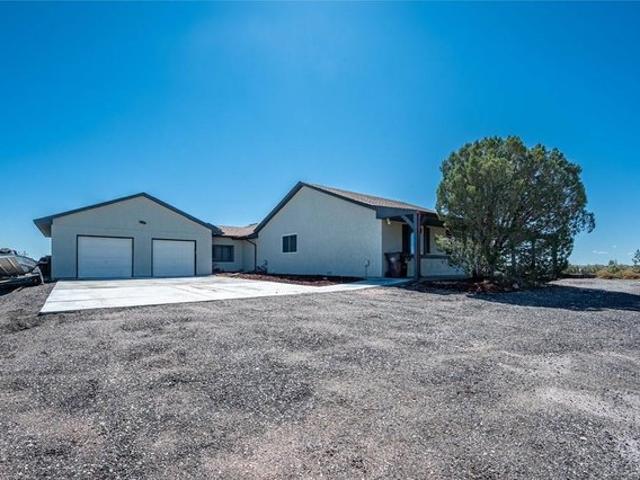 712 S Carrizo Springs Ave, Pueblo West, CO 81007