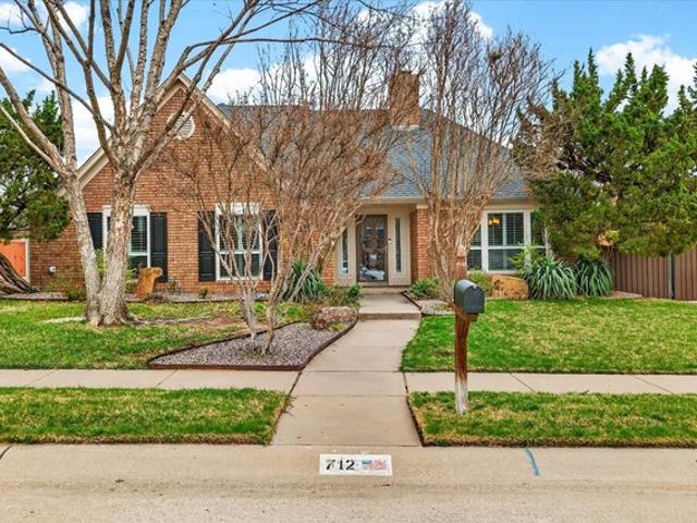 712 Shannon Ln, Highland Village, TX 75077