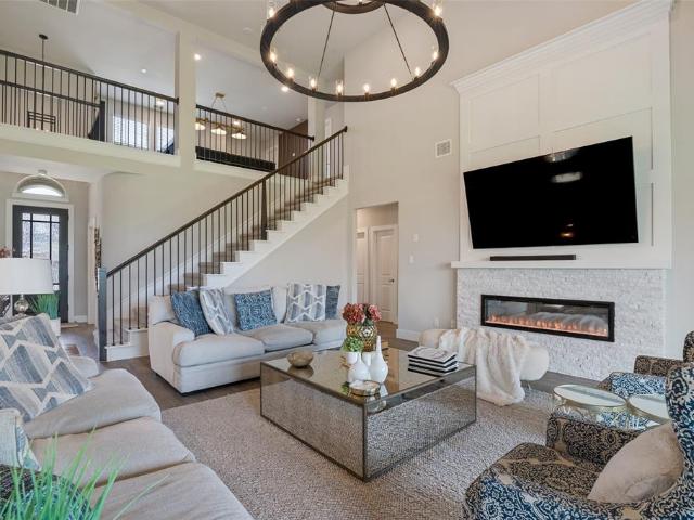 712 Stearman Lane