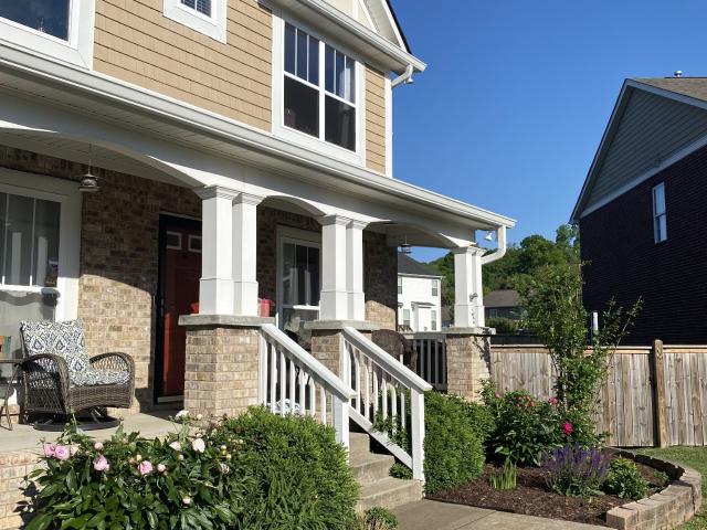 712 Riverbranch Ct