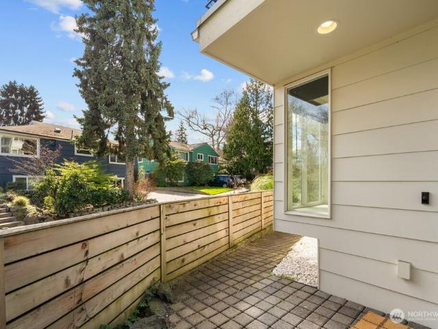 712 W Bertona St, Unit A, Seattle, WA 98119 | MLS #2505
