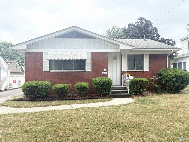 712 Wolverine Ave, Monroe, MI 48161