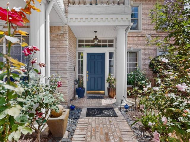 712 Water Oak Drive