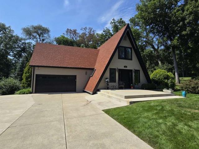 712 Westmore Rd, Davis, IL 61019