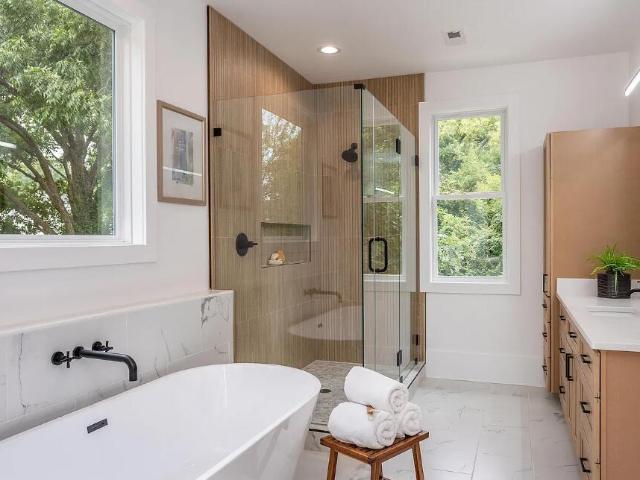712 Van Buren Road