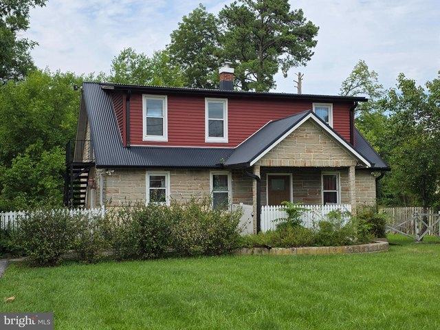 7134 Dogwood Rd, Windsor Mill, MD 21244