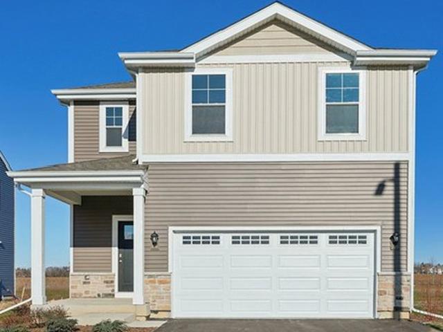 7135 Oakmont Rd, Mount Pleasant, WI 53403