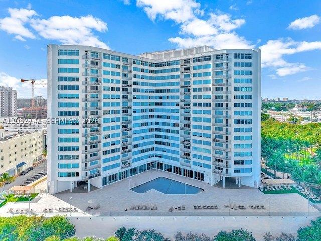 7135 Collins Ave Apt 435, Miami Beach, FL 33141
