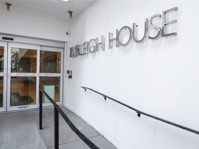 7135 Collins Ave Apt 735, Miami Beach, FL 33141