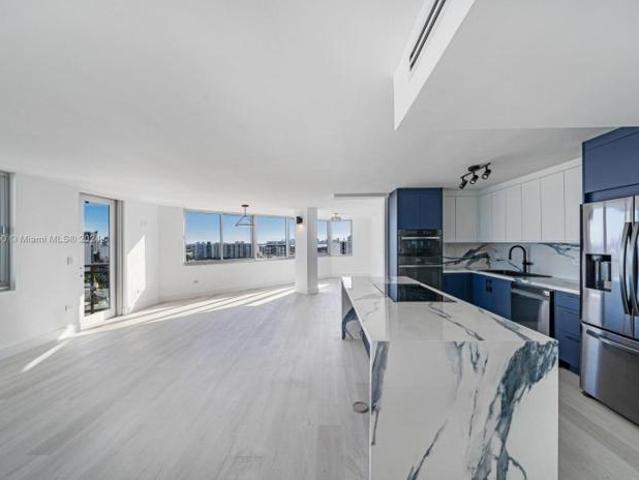 7135 Collins Ave #1826, Miami Beach, FL 33141