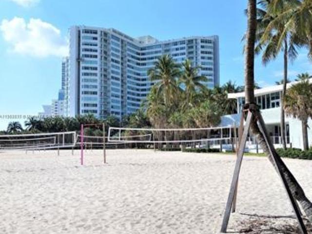 7135 Collins Ave #1013, Miami Beach, FL 33141