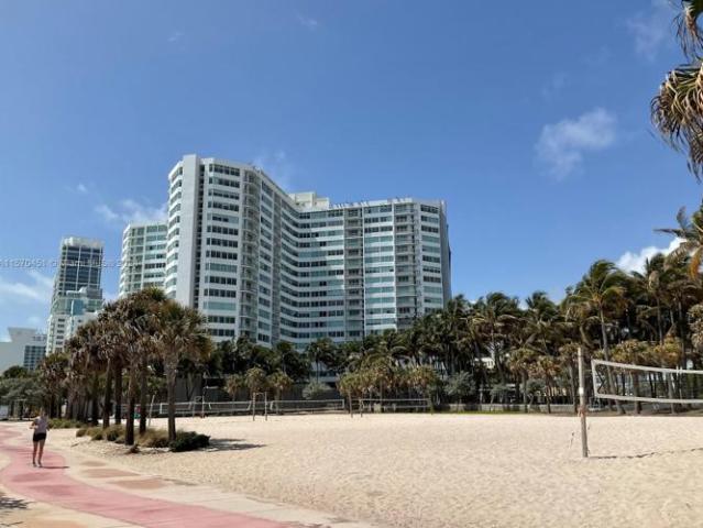 7135 Collins Ave #424, Miami Beach, FL 33141