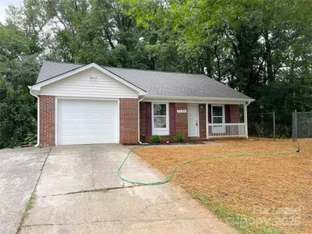 7135 Ludwig Drive, Charlotte, NC 28215