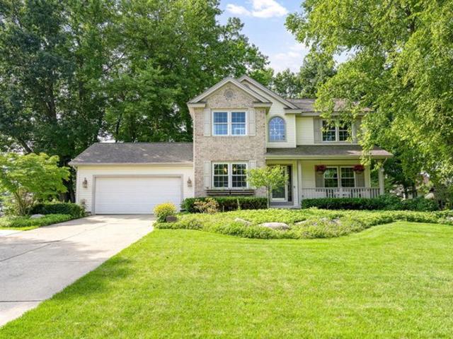 7135 Loma Linda Dr NE, Rockford, MI 49341