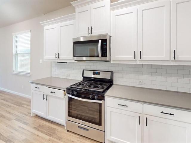 7135 Rolling Waters Way