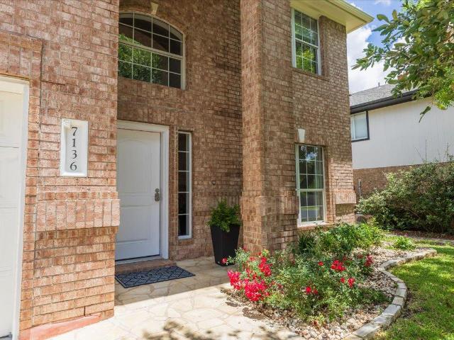 7136 Ridge Oak Rd