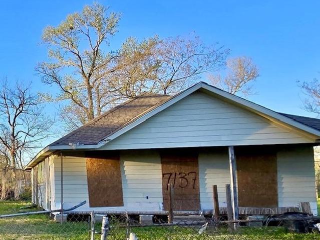 7137 Bywood St, Houston, TX 77028