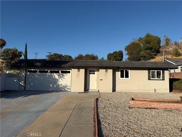 7137 Keighley St, San Diego, CA 92120
