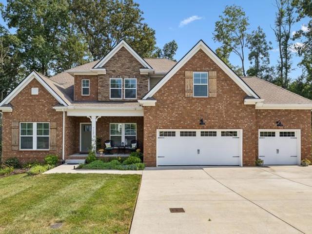 7137 Pepper Tree Cir, Fairview, TN 37062