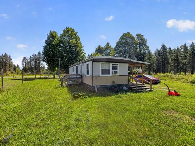 7137 S Deer Lake Rd, Reed City, MI 49677