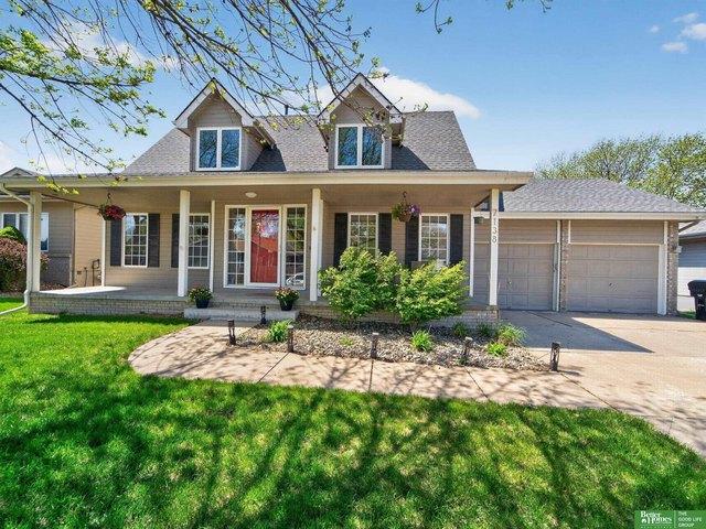 7138 Harvest Hills Dr, La Vista, NE 68128