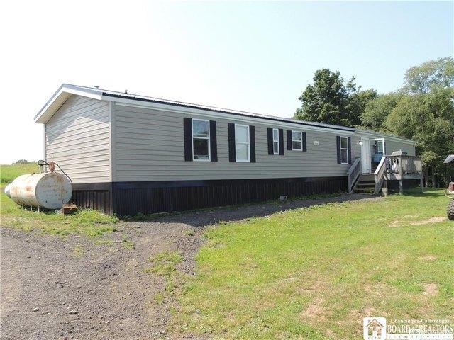 7139 Beech Hill Rd, Dewittville, NY 14728