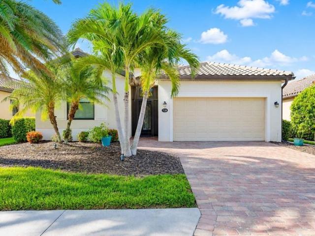 7130 Quiet Creek Dr, Bradenton, FL 34212