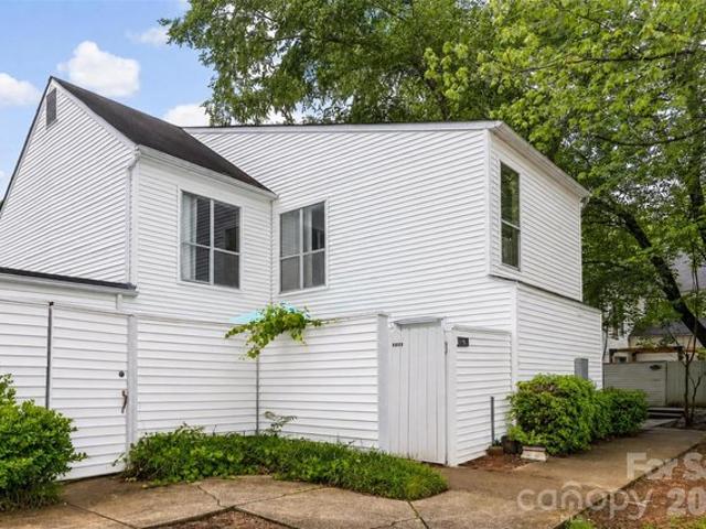 7130 Stonington Ln, Charlotte, NC 28227