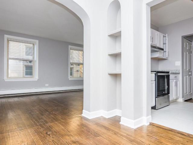 7130 S Jeffery Blvd 1 Bedroom Apartment for Rent at 7130 S Jeffery Blvd, Chicago, IL 60649 South Shore