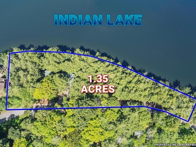7130 Timber Ln, Rhinelander, WI 54501