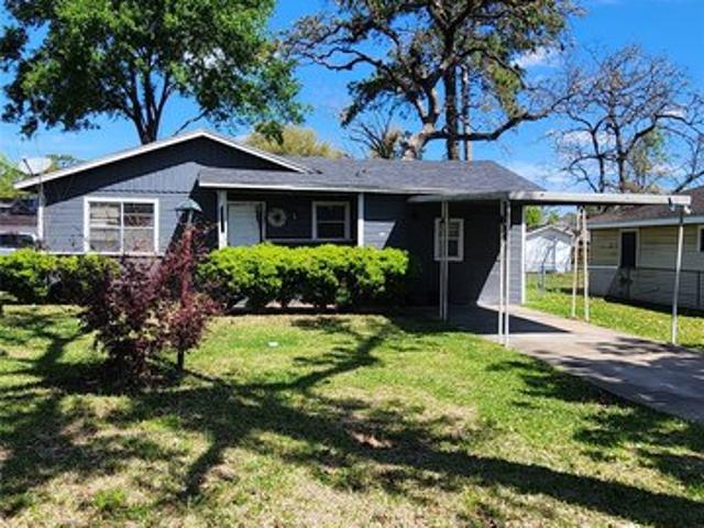 7131 S Hall St, Houston, TX 77028