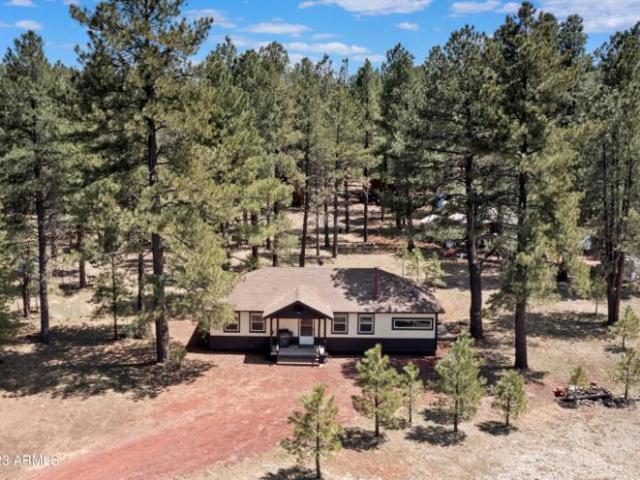 7132 E Jolly Rogue Ln, Williams, AZ 86046